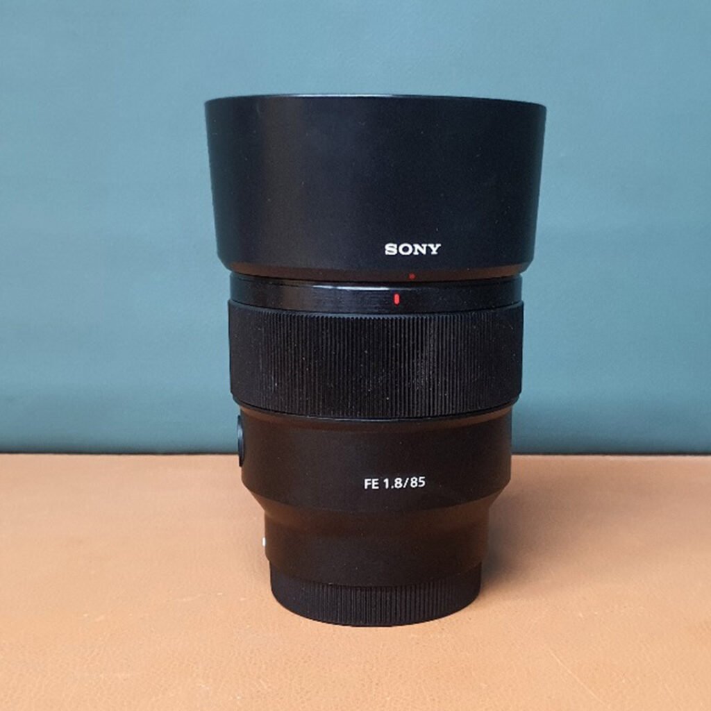 Sony 85mm 1.8 Lens - Mega City